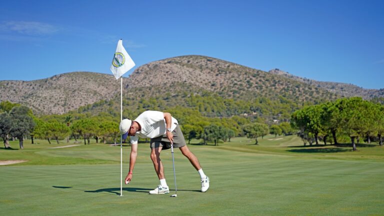 Understanding Golf Club Swing Weight: A Complete Guide with Charts ...